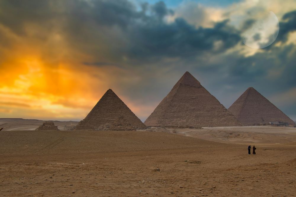 Ancient Egyptian Themed Party for Adults: A How-To Hosting Guide
